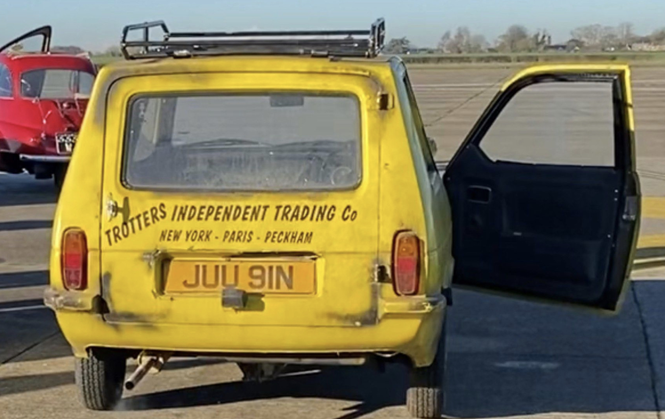 Reliant Robin Regal Supervan III | Forte Motors – Used car & van ...